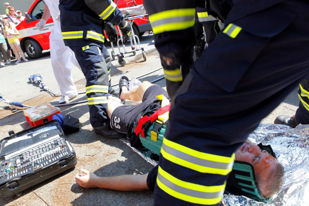 What to do if you witness a car accident – The Prepared